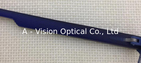 Distribution Eyeglasses in Metal with plastic temple in Police stylish supplier