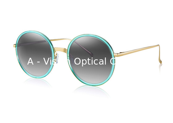 Distribution sun glasses  in Metal with plastic rim  in Fashion accessaries supplier