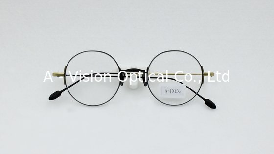 Pure Titanium Retro Round Optical Eyeglasses Frame Ultralight Eyeglasses supplier