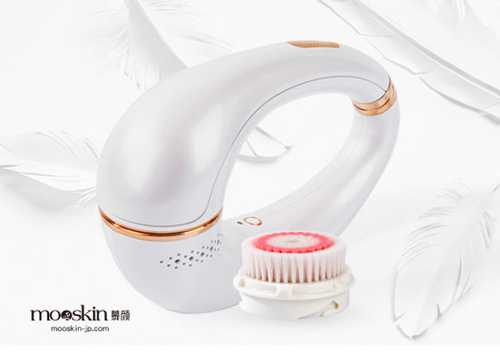 Body Scrub Skin Facial Cleansing Device Free Stand for Travel Pouch Exfoliating