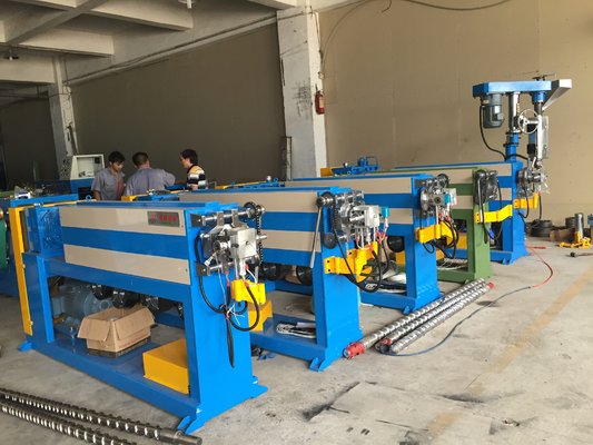 Automatic Cable Wire Machine Extrusion Equipment Japan NSK Bearing Siemens Inverter supplier