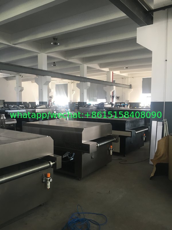 China top 1 screen press JINBAO Brand JB-900TC fully automatic Corrugated Window Box Patching Machine 2100 pcs/h FOXCONN