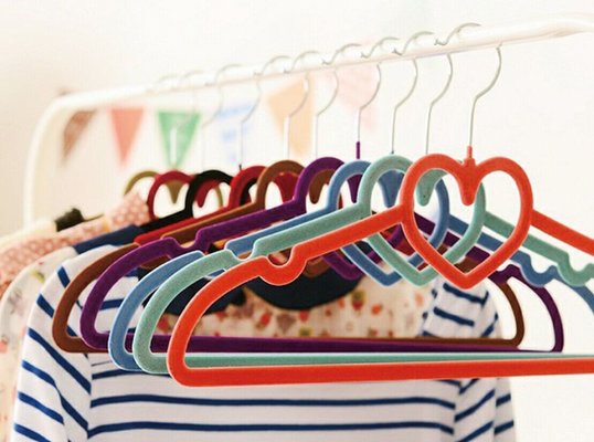 Lightweight Red / Purple Velvet Flocked Hangers With Chrome Plated Hook