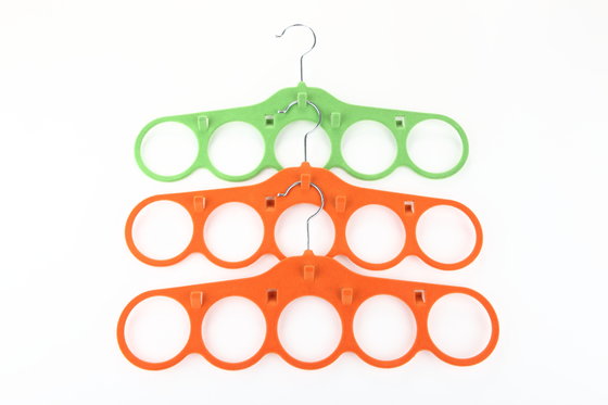 Modern 5 Hole Velvet Scarf Hanger Non Slip Coat Hangers Velvet Touch