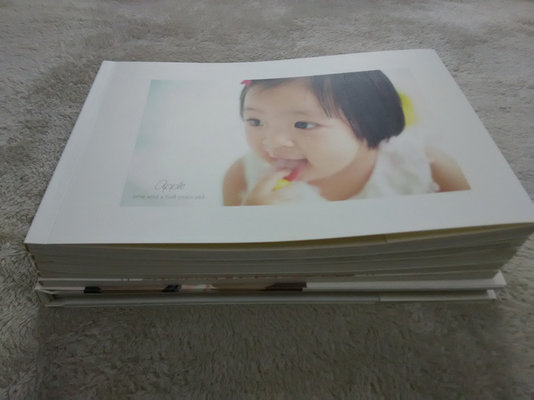 Cute 8x6 / 5x7 Professional Photo Album , White Painting Baby Photo Book