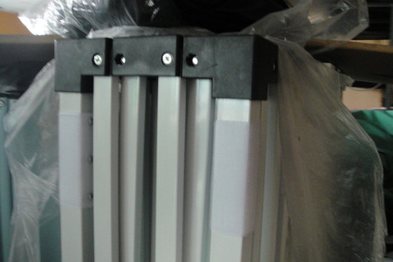 La protection UV sautent la tente pliante d'auvent pour le jardin, marché/auvent d'instant ombre de Quik