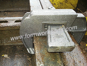 China Framed formwork clamp, Замок клиновый опалубки, Замок выравнивающий supplier