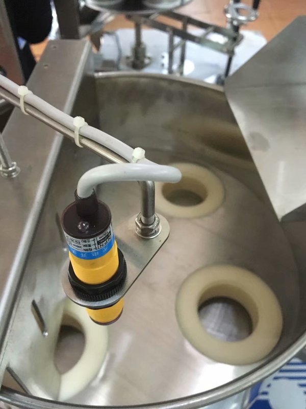 Easy Operation hot sale automatic high speed 20g 25g 30g 50g 80g 150g 200g sugar Vertical packing machine price