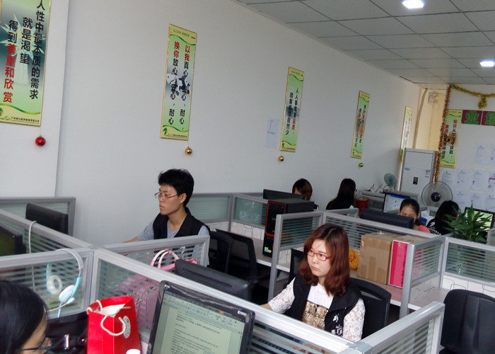 Guangzhou Hongyi Toy Manufacturing Co., Ltd.