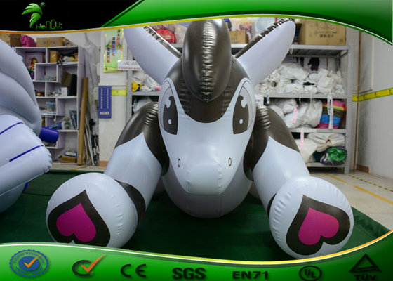 Full 0.4mm PVC Inflatable Cartoon Characters Wolf Cartoon With Red Heart Printing