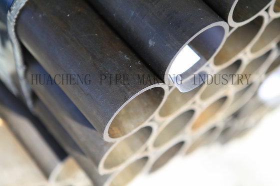 円形 ASTM A369 A369 FP1 A369 FP2 の穏やかな鋼鉄管/継ぎ目が無い合金鋼管