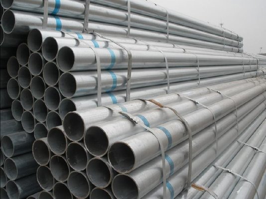 水交通機関のために円形熱間圧延の炭素鋼継ぎ目が無い API ASTM A53 の管