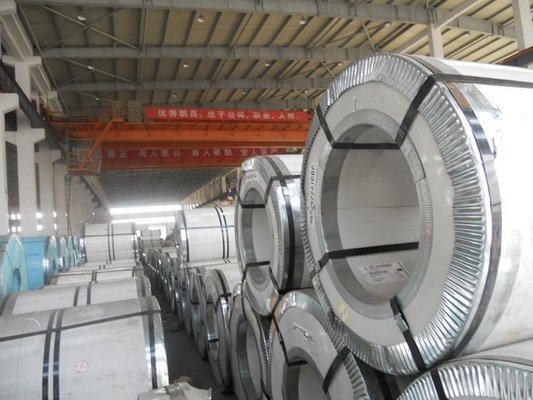 304 の 304L 430 熱い RolledStainless の鋼鉄コイル、冷間圧延された磨かれたロール ストリップ NO.1 の表面