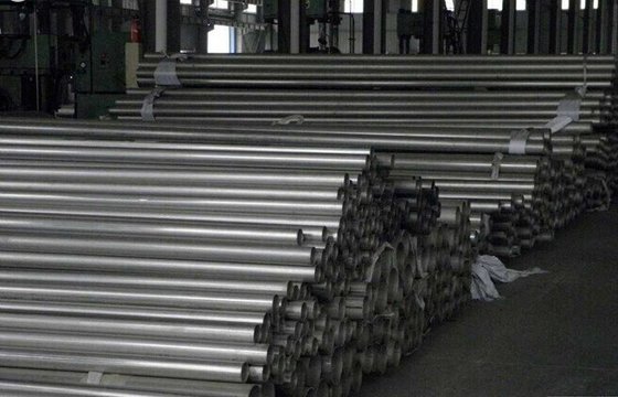 ボイラー 304 304L 316 316L ステンレス鋼の管のマットの終わり S31803 S32750 1.6mm - 5.0mm
