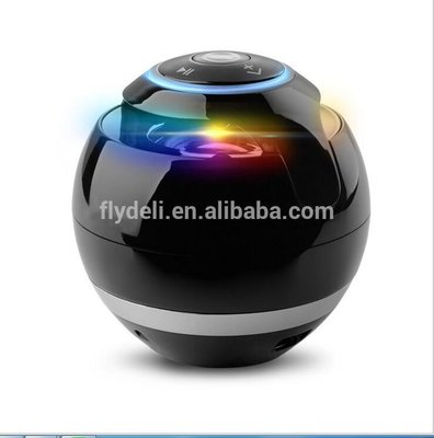 2018 Hot selling mini portable blue tooth speaker with led light