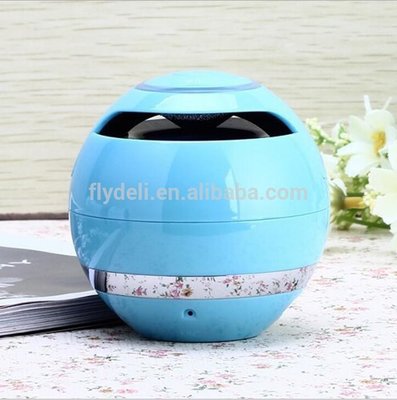 2018 Hot selling mini portable blue tooth speaker with led light