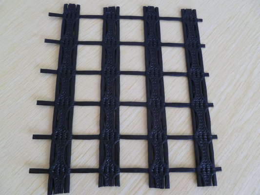 20Kn - 600Kn Asphalt Reinforcement Geogrid For Driveways Black Color