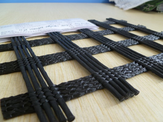 High Strength PVC Coated Asphalt Reinforcement Geogrid For Road Construction