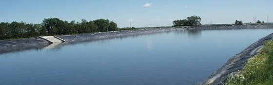 Reinforced Polyethylene Pond Liner , Anti - UV Hdpe Geomembrane Sheet