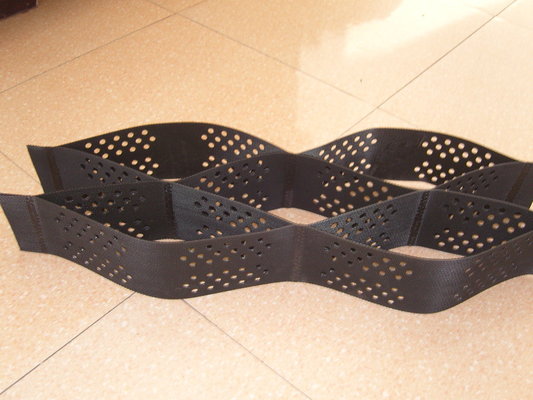 50mm - 200mm Depth Plastic Grass Driveway Pavers Slope Protection Good Retractable