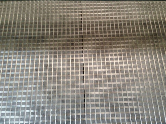 Composite Geomembranes And Geotextiles For Earth / Asphalt / Pavement Reinforcement