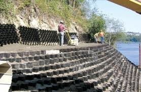 Smooth Surface Plastic Slope Protection Geocell , Steep Slope Stabilization Products