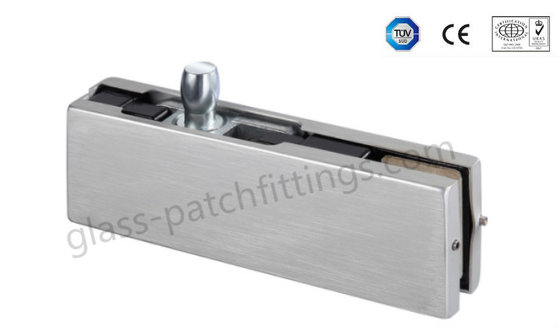 Wall Mounted Glass Patch Fittings Large Bearing Capacity 300000 Times Long Lifetime