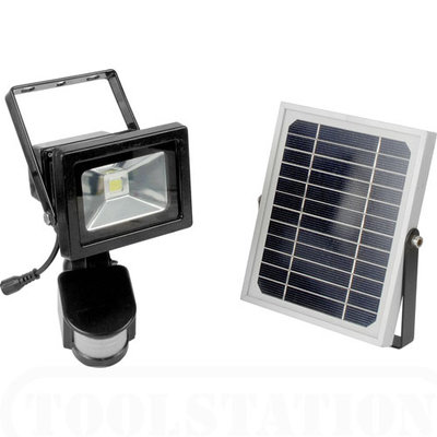 PIR Motion Sensor 10W Solar LED Flood lights 950Lm DC 12V 6600mAh 140 degree