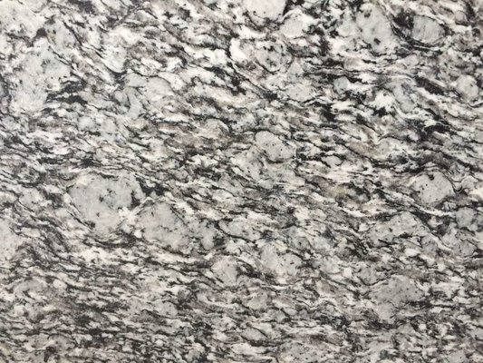 Spary White Polished Granite Floor Tiles Fashionable Appearance