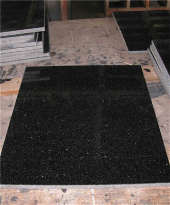 Polished Black Granite Floor Tiles Customized Size CE Certification