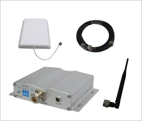 Inelligent Cell Phone Service Booster , CDMA800 GSM900 Mobile Phone Signal Repeater