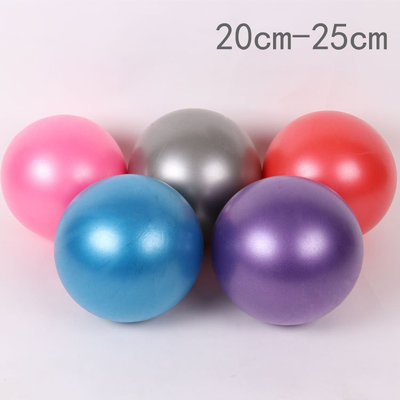 Matte Pilates / Straw Gym Yoga Ball Anti Sweat High Durability Multi Color