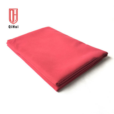 Lightweight Red King Size Fleece Blanket , 2 X 1.5m Non Slip Yoga Towel