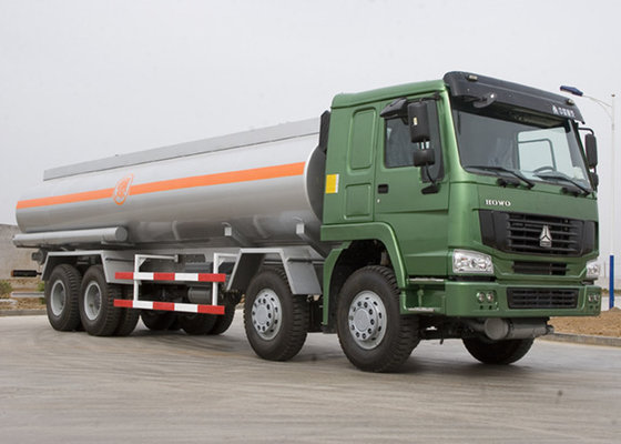 Caminhão de petroleiro de 25 CBM Lpg, caminhão de entrega do fuel-óleo dos eixos 371HP de HOWO quatro