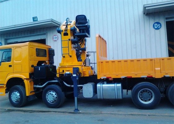 o caminhão 371HP montou o guindaste para o momento de levantamento máximo da cabine 20T da construção HW76