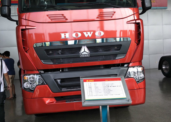 caminhão do trator de 4x2 Howo, motores principais da carga com o motor do poder de cavalo 336HP