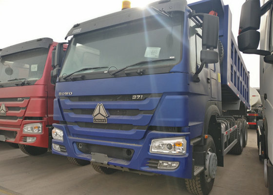 De 30 toneladas resistente do caminhão basculante de Sinotruk HOWO do pneu de LHD 12.00R20 para a construção