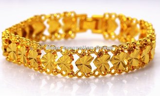 China costume jewels cheap dubai heart shape gold bracelet for women supplier