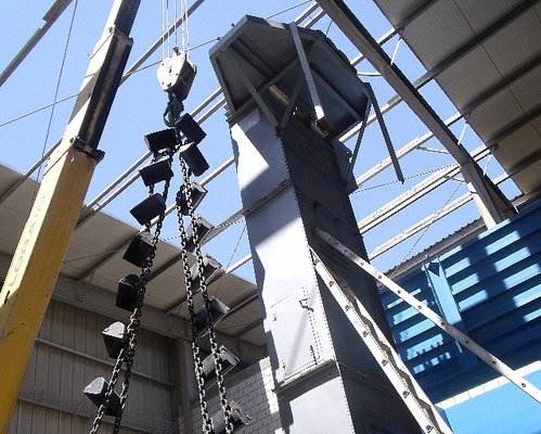 Vertical Bucket Elevator /Chain Bucket Elevator Strong Carrying Capacity