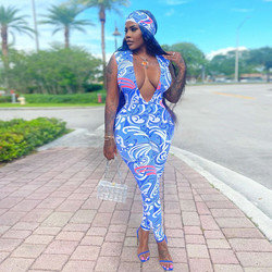 New Arrival Printing Sleeveless and deep V-neck bodysuit customized slim fit women summer yoga jumpsuit Training tracksuits