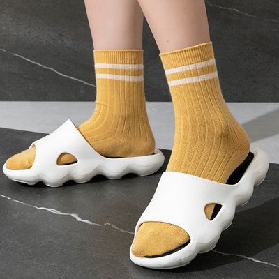 Thick Sole Men Cozy Slippers Non Slip Indoor And Outdoor Breathable