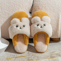 Wholesale fashion women slippers soft plush cartoon cute bear vamp breathable home indoor shoes winter
