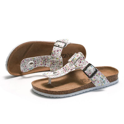 2022 Fashion Leisure style Flat bottom Beach Flip-Flops Summer outdoor ladies lightweight Slipper custom  flat sandals