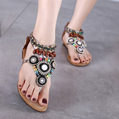 Summer new fashion ethnic style flat sandals hot selling Bohemian comfortable light slippers hollow women shoes