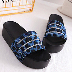 Hot Wholesale Shoes Latest Summer Women Sandals leopard grain flat cloud slides Comfortable ladies slippers