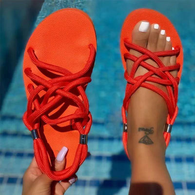 Factory price new 2022 summer flat sandals beach casual shoes non-slip slippers for women and ladies wholesale