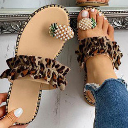 Wholesale Large size lace upper sandals women 2022 new fashion pineapple decoration Flat flip flops summer beach shoes