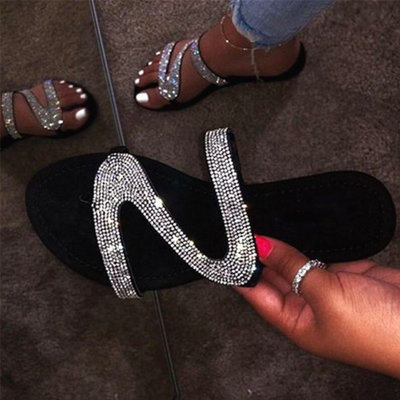 Hot Selling fashion rhinestone Sandals Women New Design z-shaped summer flat casual solid color slippers