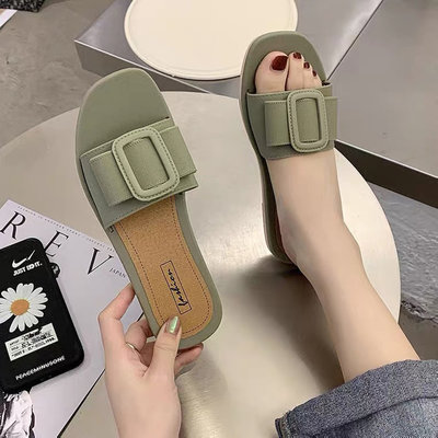Hot sale new design solid color Slippers Ladies outdoor Beach Shoes wholesale Flat Slides Summer Sandals for Women