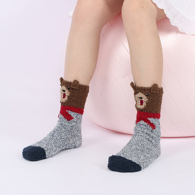 Hot selling fashion house indoor warm soft fuzzy sleep socks with cute small Bear pattern women cozy slippers sock sherpa socks
